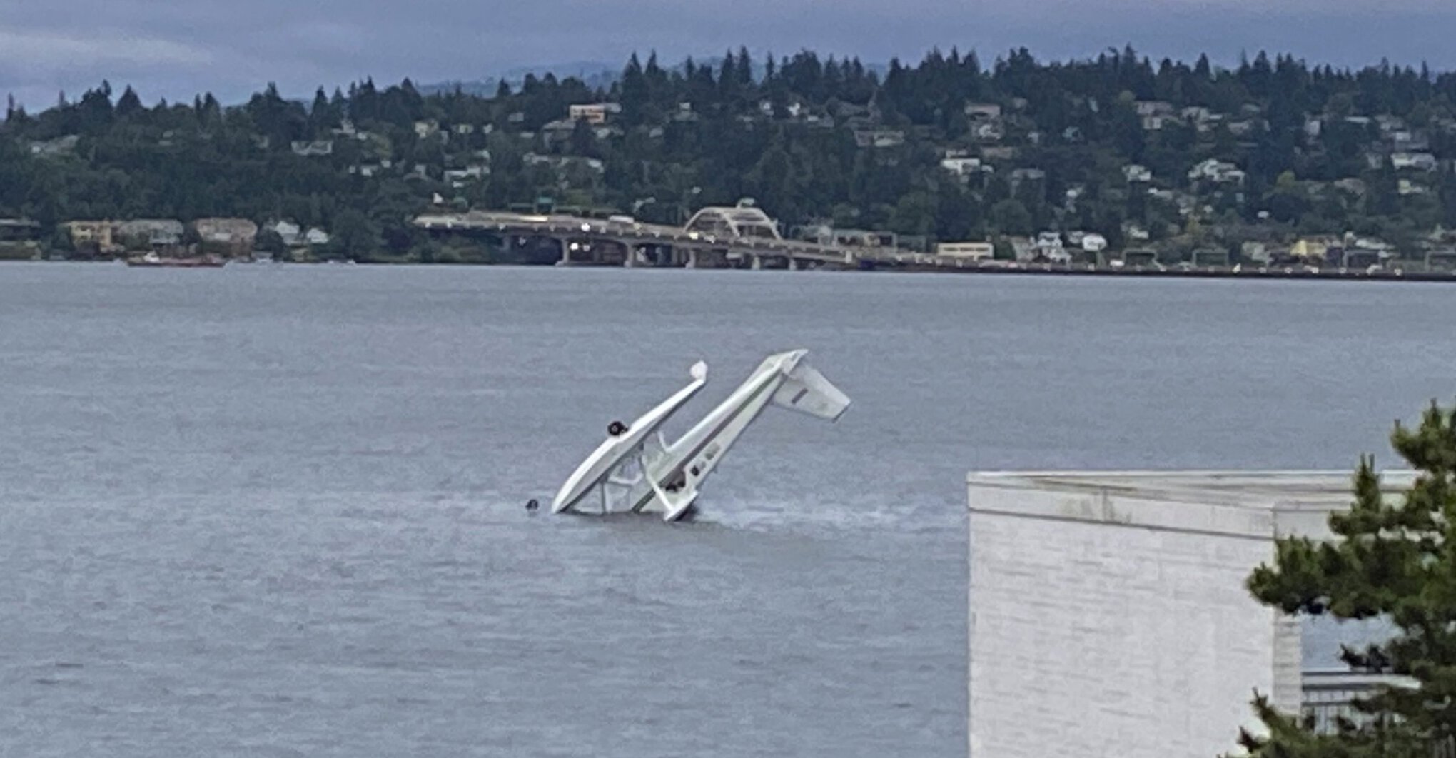 Seaplane Crashes in Lake Washington - Aviation Law Group, P.S.